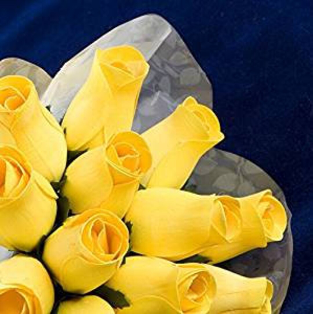Yellow Roses Wood Bouquet "baker's Dozen" of 13 Roses in Sleeve Tied ...