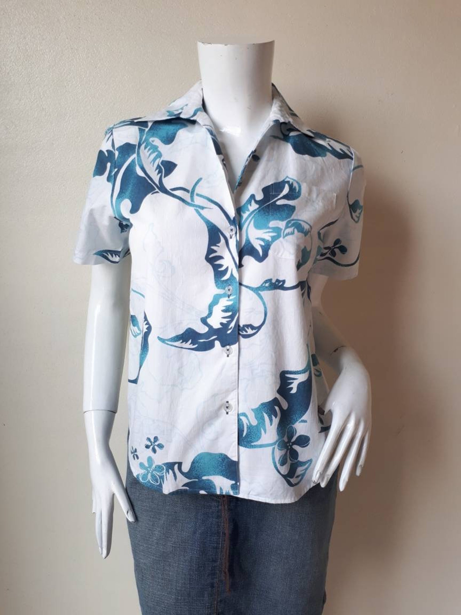 Vintage Hawaiian Shirt in Super Retro Pattern Size Small - Etsy