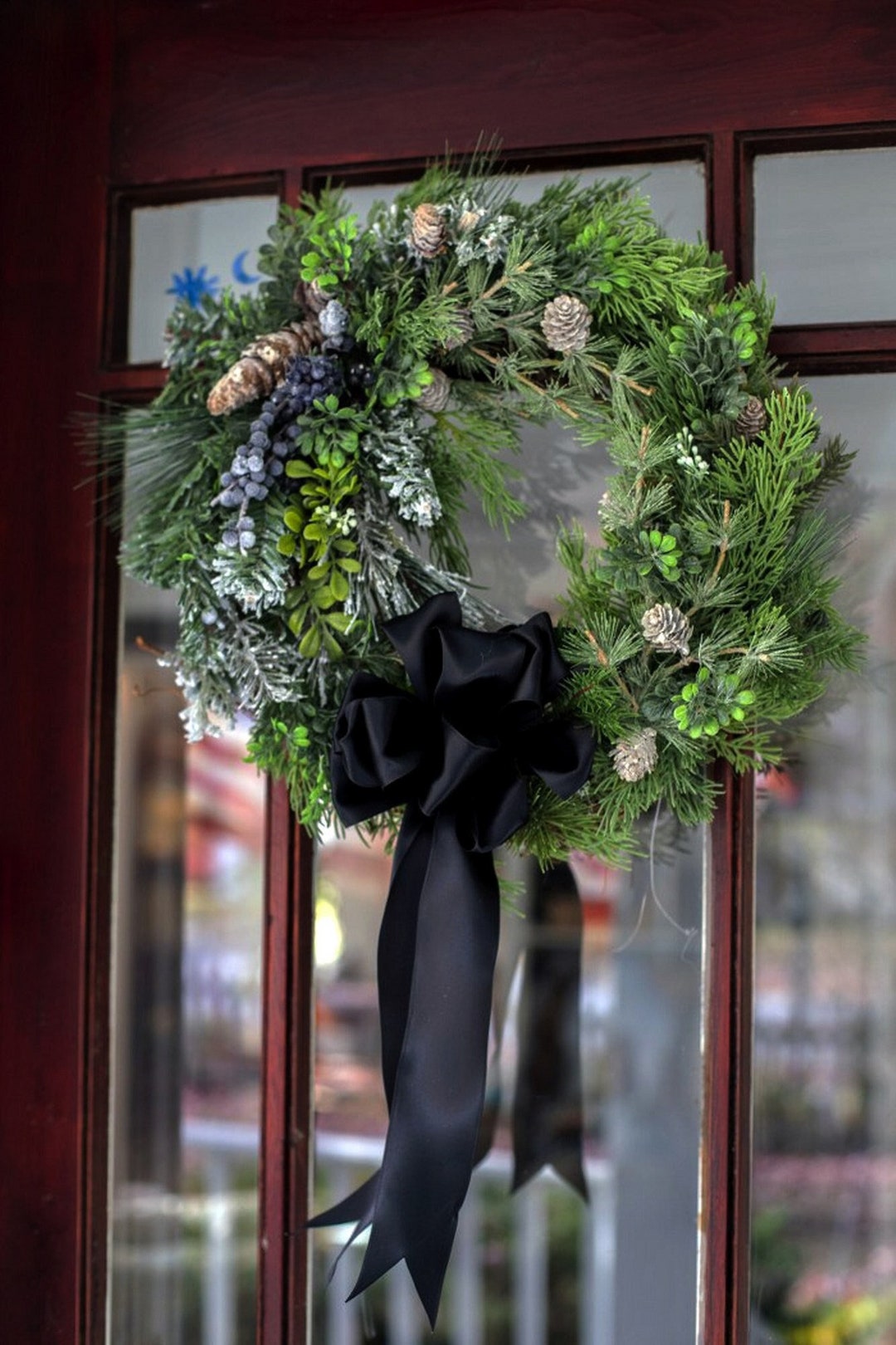 Winter Mourning Wreath: Holiday Sympathy Gift - Etsy