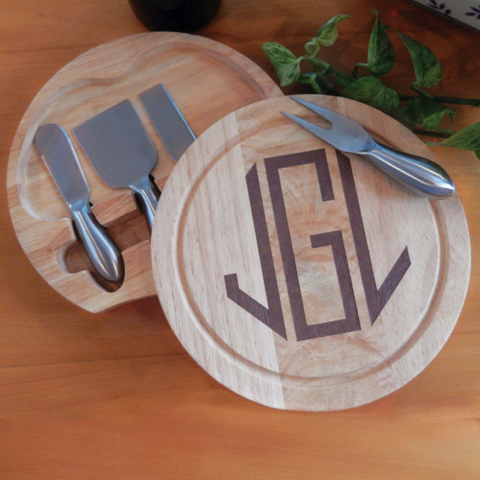 Personalized Round Cheese Board Monogrammed Cheese Board | Etsy