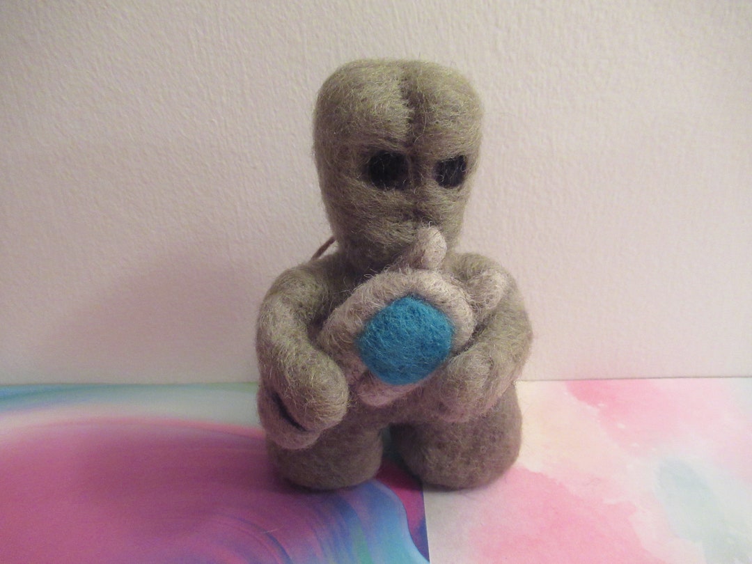 Alien Mom With Baby Handmade Figures Felted Alien - Etsy