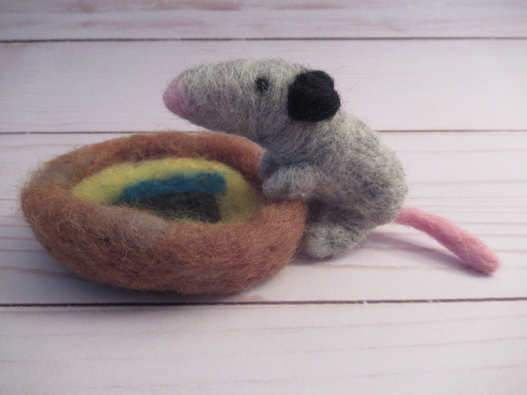 Mouse With Nest Felted Mouse Sleeping Mouse - Etsy