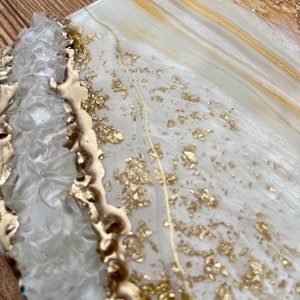 Resin Geode Painting - Crystal - Gold - Rock - Agate - Resin - Textured ...
