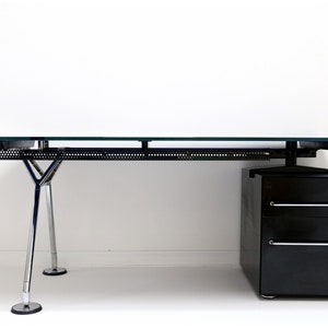 NORMAN FOSTER Desk TECNO Sottsass Memphis Eames Fritz Hansen Castelli ...