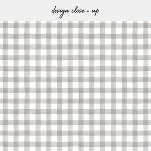 Plaid Farmhouse Kitchen Backsplash With White Cabinets Grey Kitchen ...