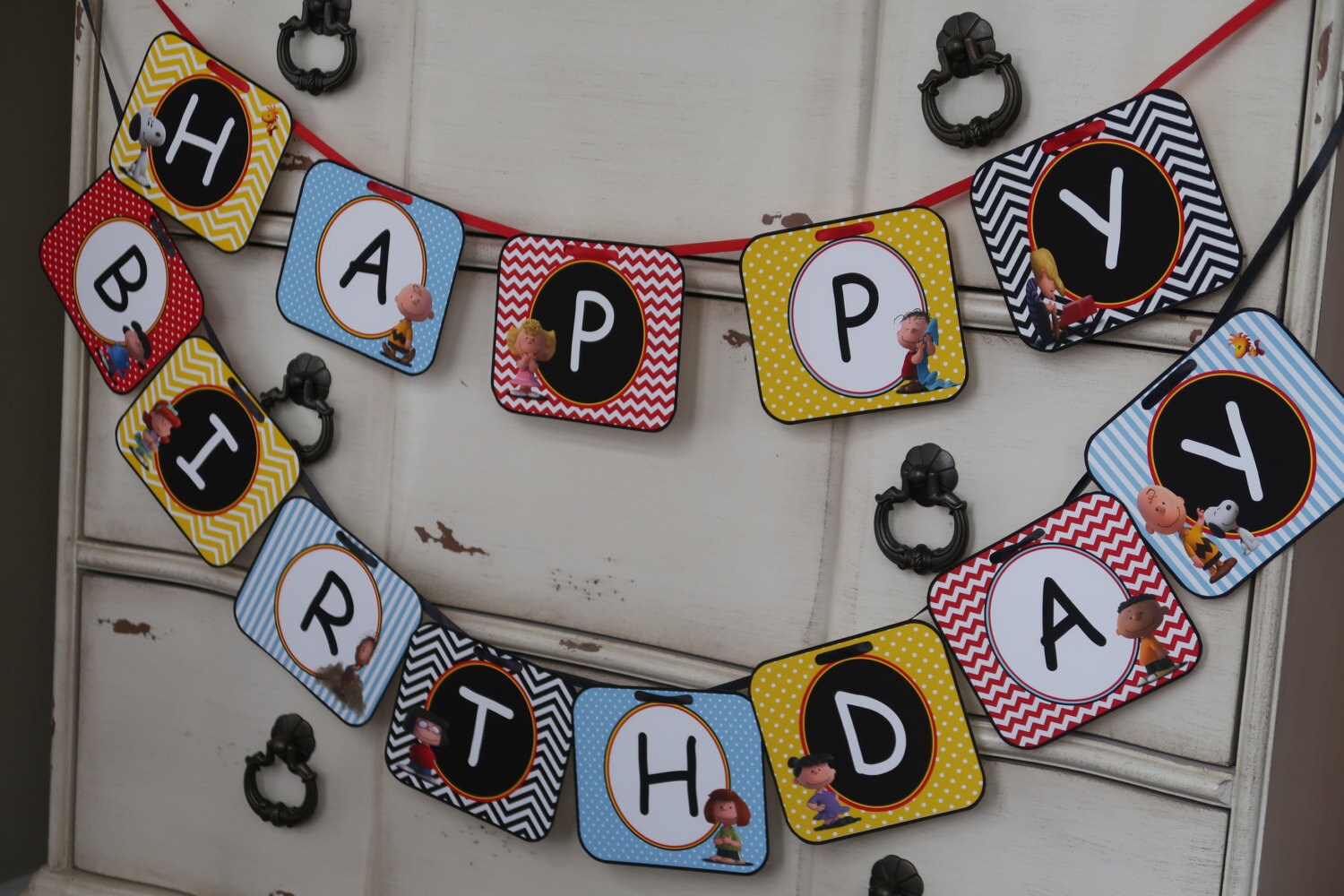 Peanuts Themed Happy Birthday Banner Customizeable | Etsy