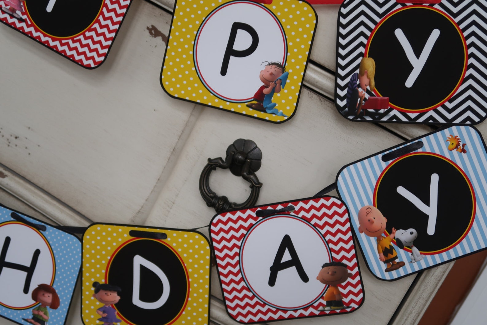Peanuts Themed Happy Birthday Banner Customizeable | Etsy