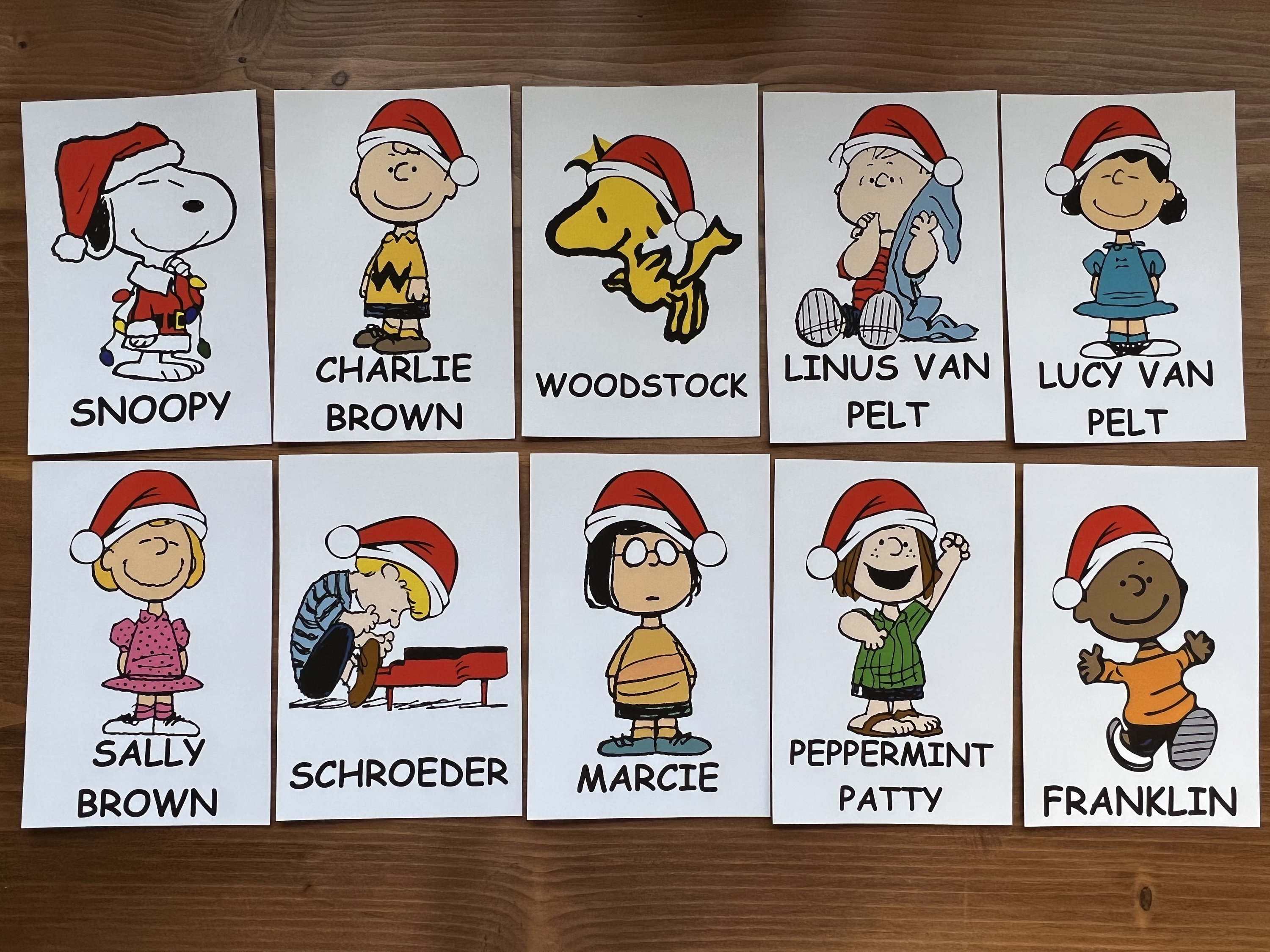 Peanuts Christmas Themed Table Character Cards **charlie Brown, Snoopy ...