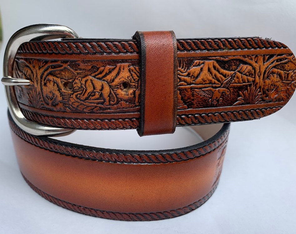 Personalized Leather Belt / Deer / Wildlife / Free Name / Free | Etsy