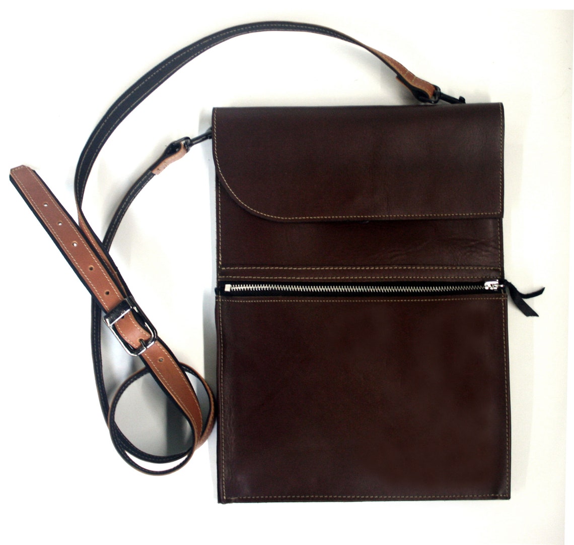 ETA Tablet/i-pad Hip/cross Body Bag in Horween Leather - Etsy