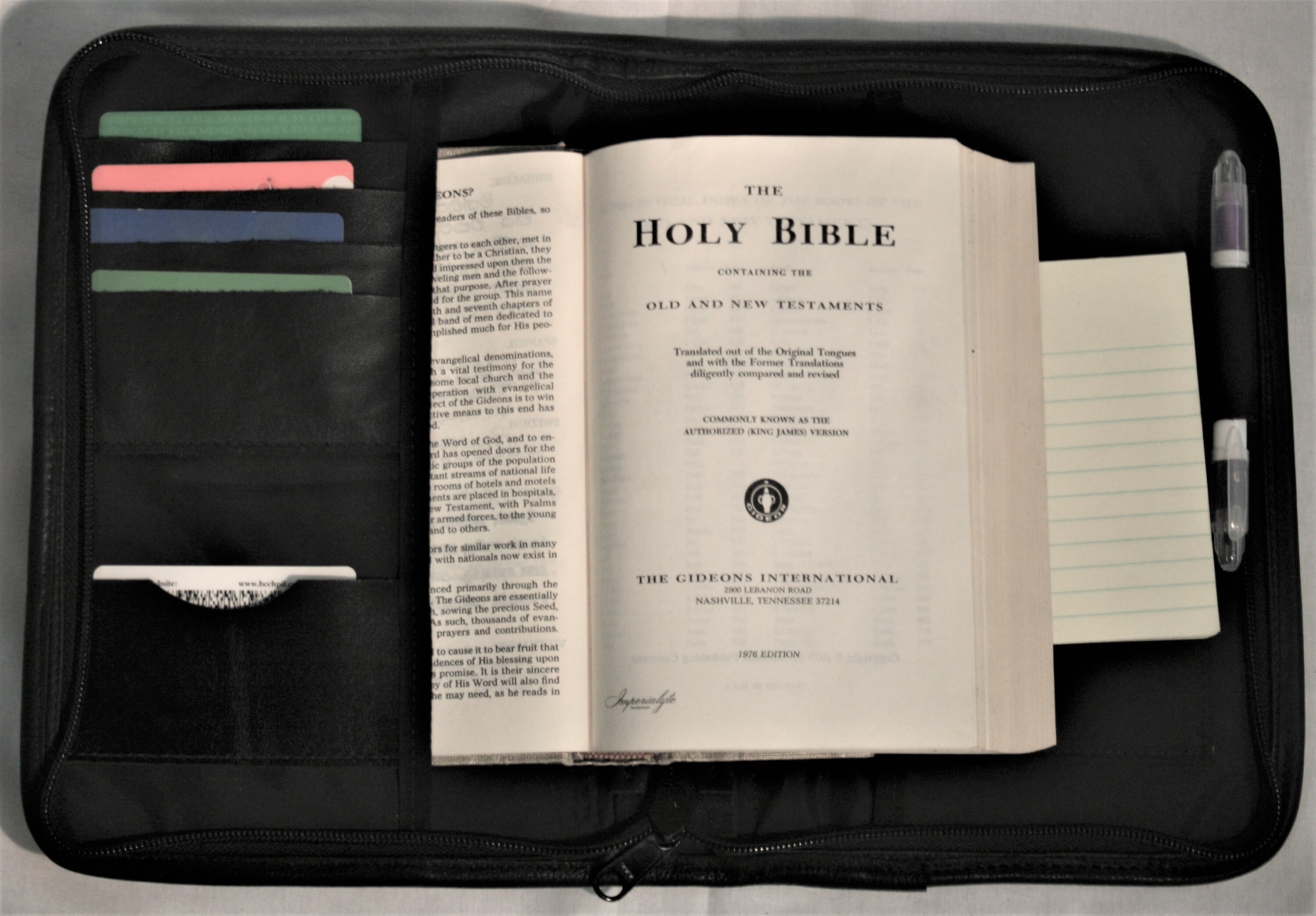 Bible Case Deluxe in Leather With Monogram - Etsy