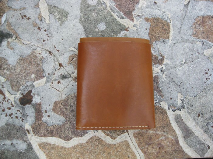 CHAPS Men's Tri-fold Wallet in Horween Leather Made in USA - Etsy