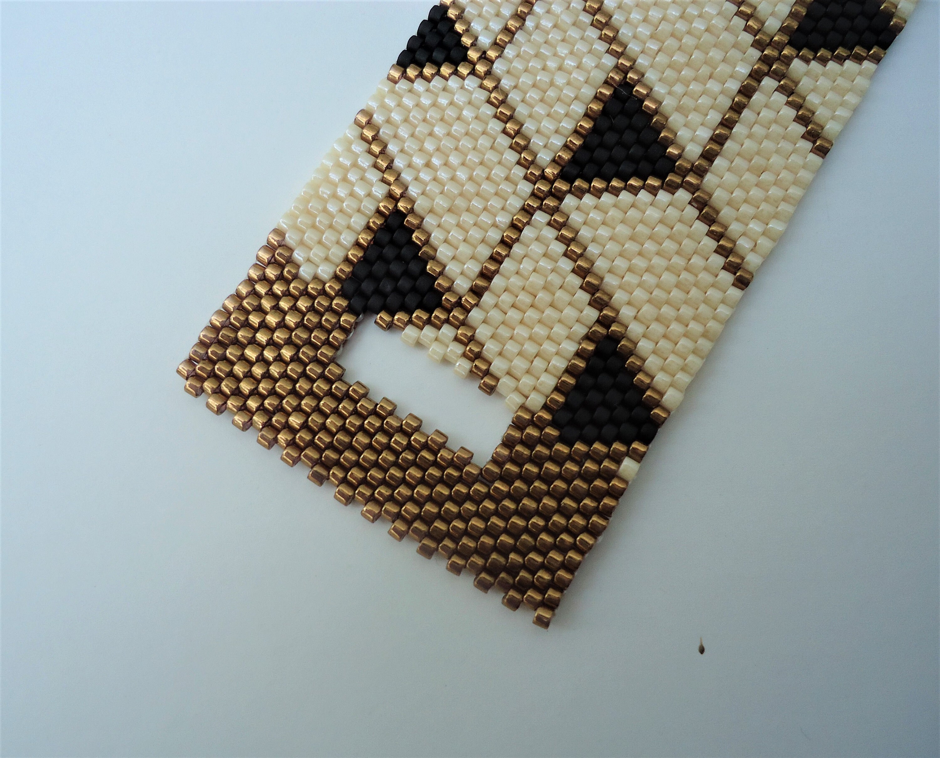 Peyote Cuff Bracelet With Integrated Clasp - Etsy