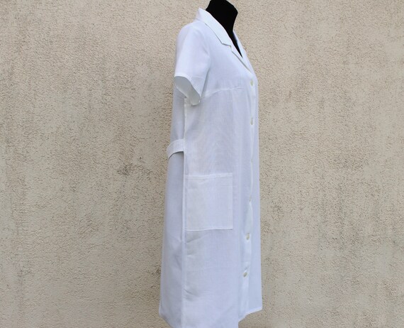 Vintage white Nurse Dress / 70s 80s Doctor Robe / But… - Gem