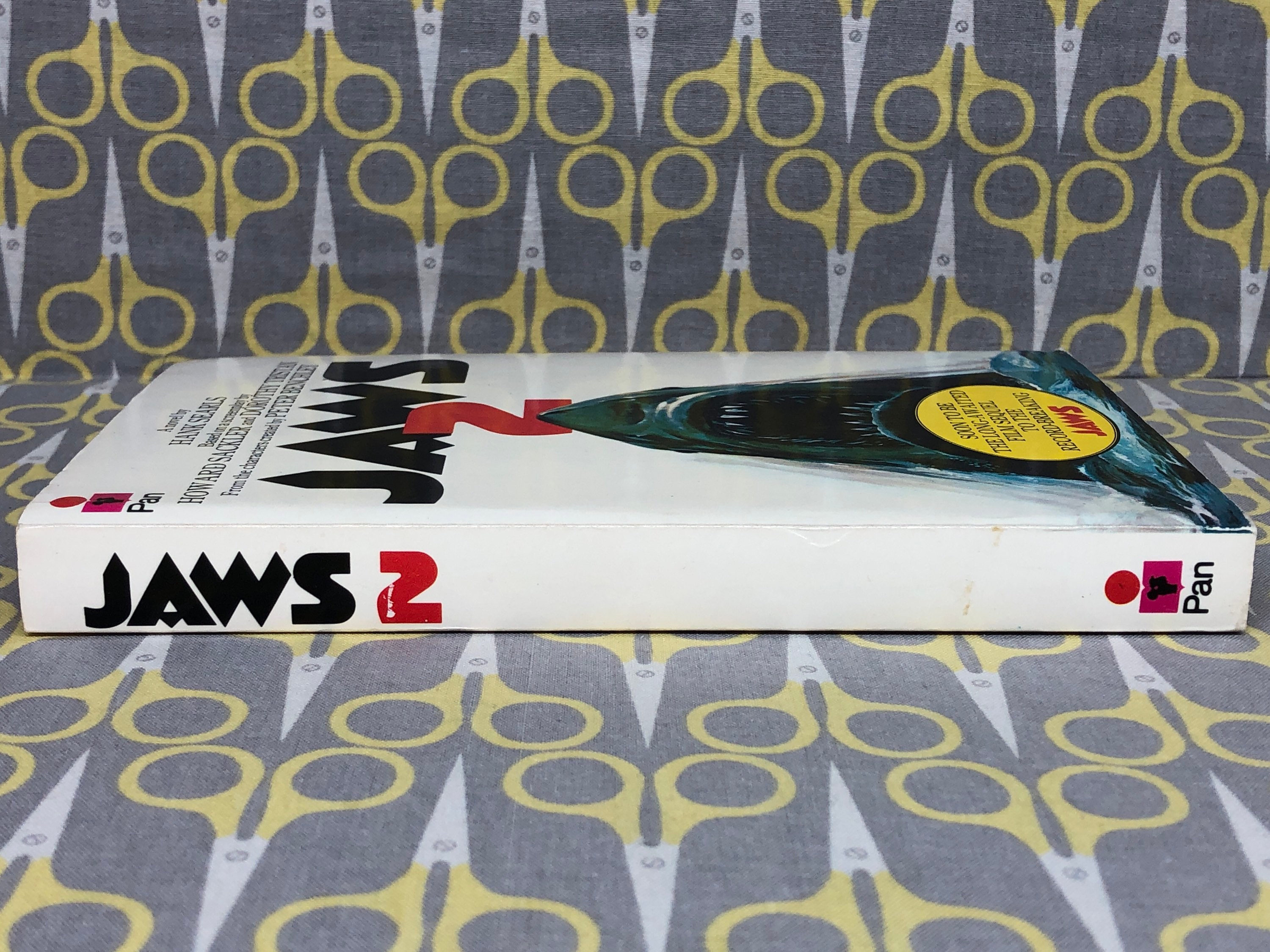 Jaws 2 by Hank Searls Paperback Book Movie Tie in Novelization | Etsy ...
