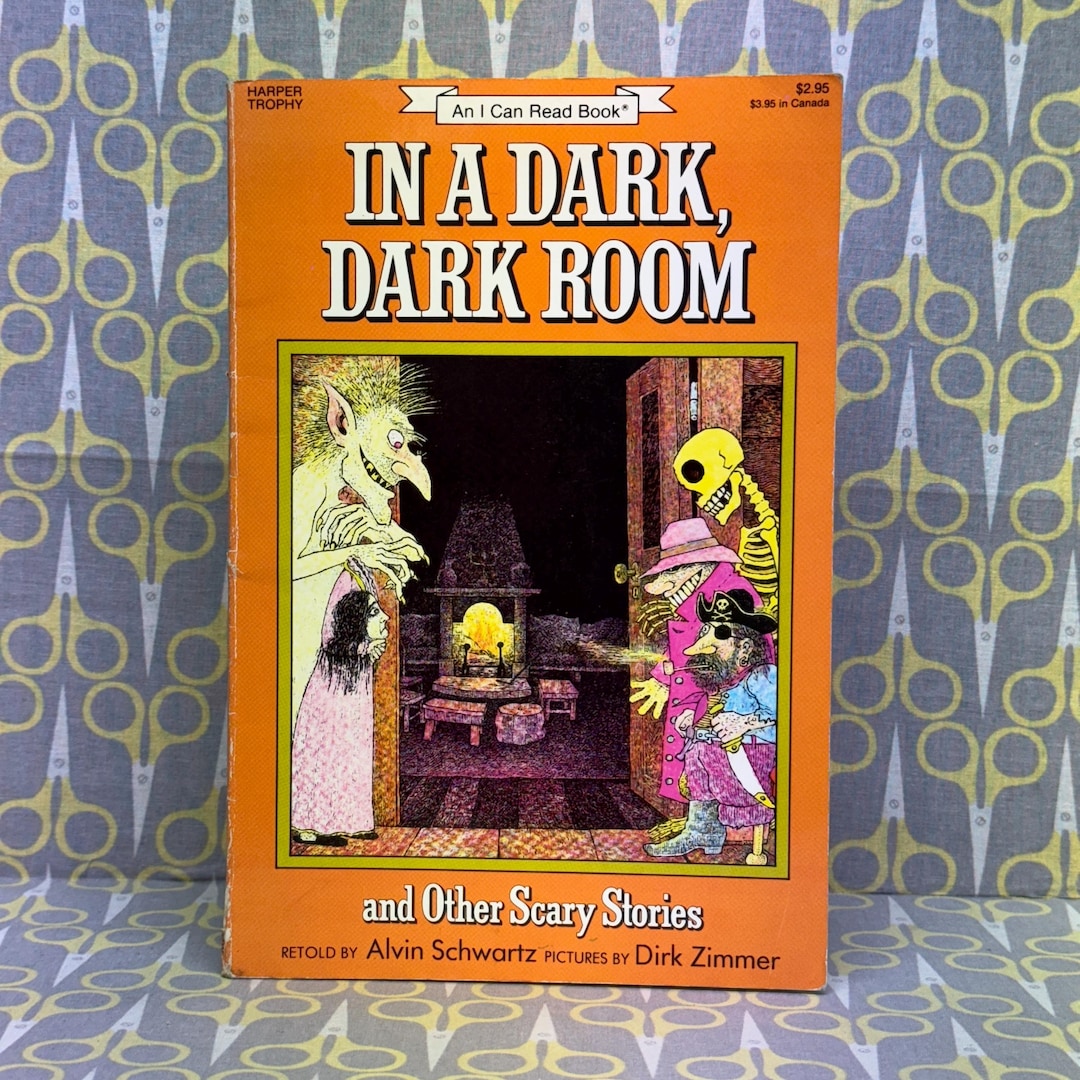 In A Dark Dark Room by Alvin Schwartz Paperback Book Vintage Horror ...