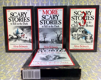 Scary Stories to Tell in the Dark by Alvin Schwartz - Drawings by Stephen Gammell - 1981 - Ex ...