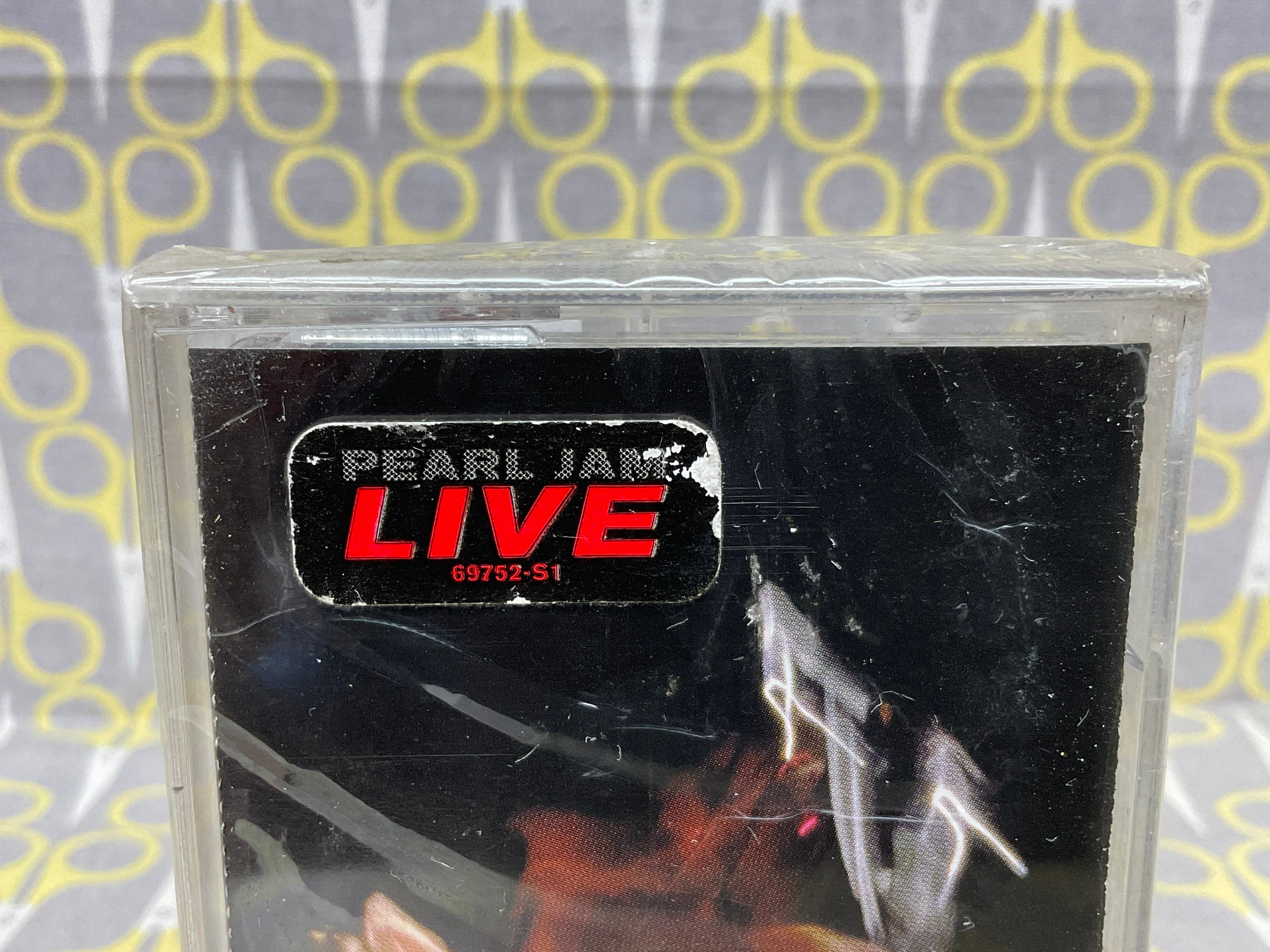Pearl Jam Live On Two Legs