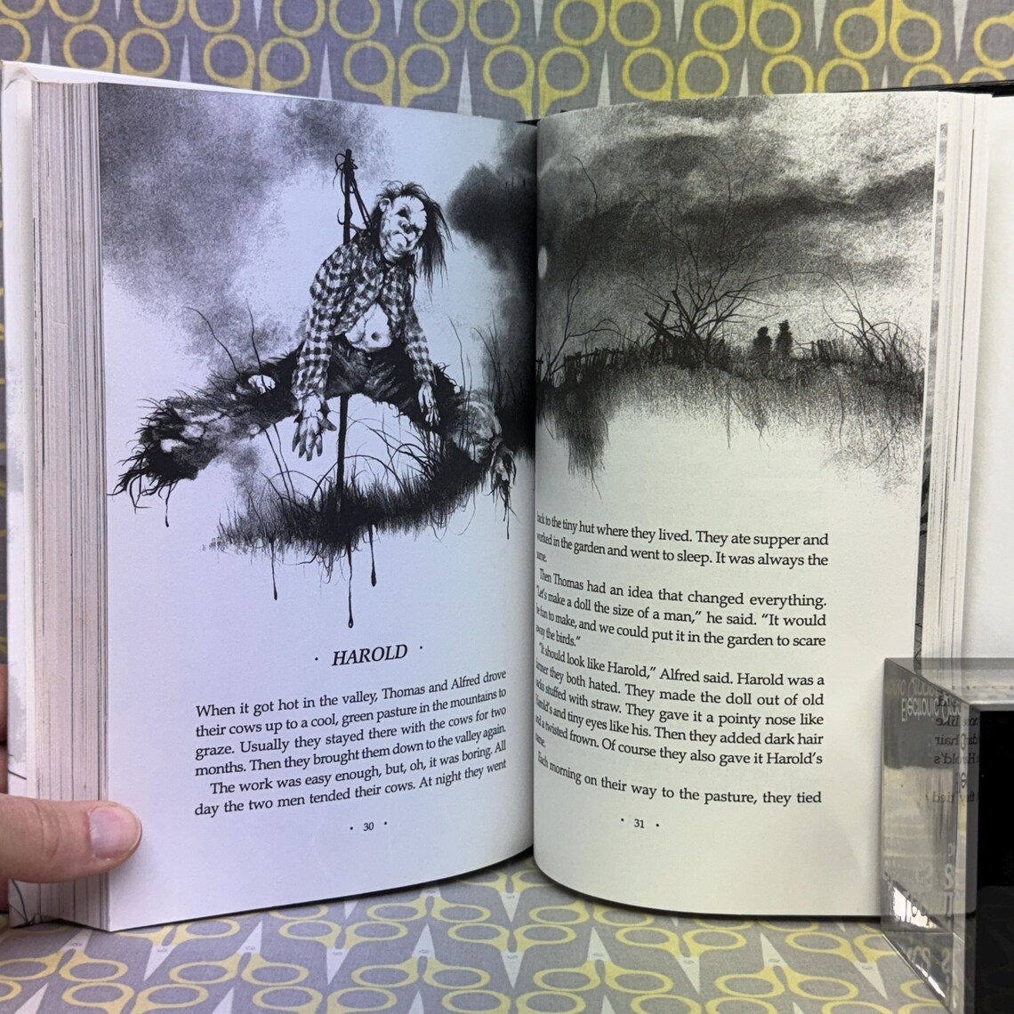 Scary Stories Treasury by Alvin Schwartz Hardcover Book Scary Stories ...