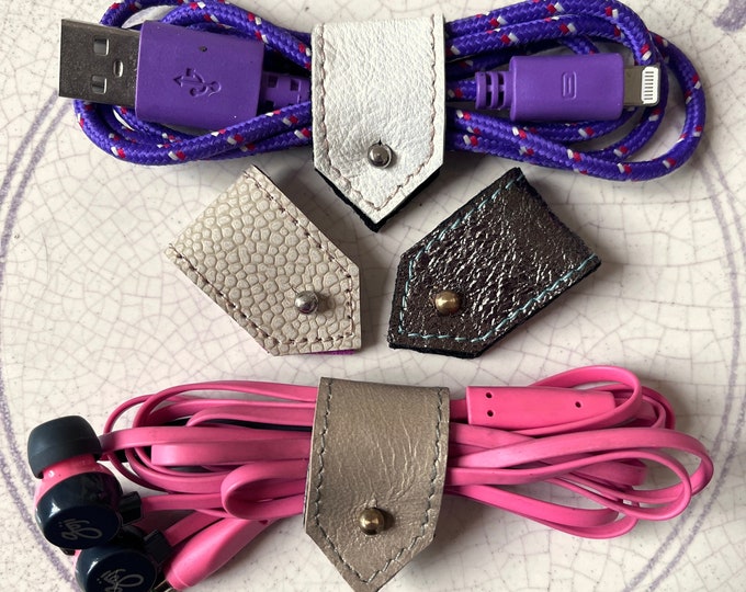 Home tech trends and tech accessories | Etsy UK