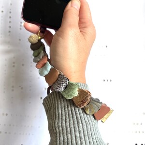 Custom Colour Chunky Leather Chain Link Wrist Phone Strap | Handmade ...
