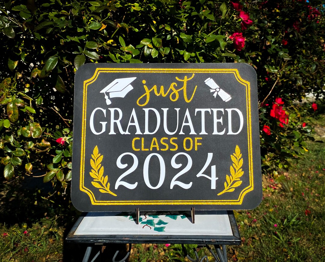 Customizable Graduation Photo Prop Sign - Glitter Gold & White - Class ...