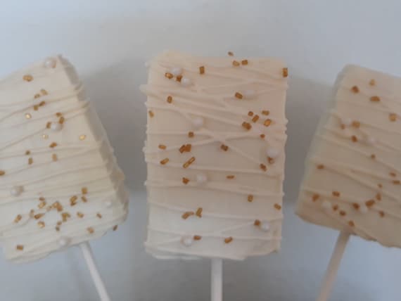 White Chocolate Covered Rice Krispie Pops/1 Dozen/class Room | Etsy