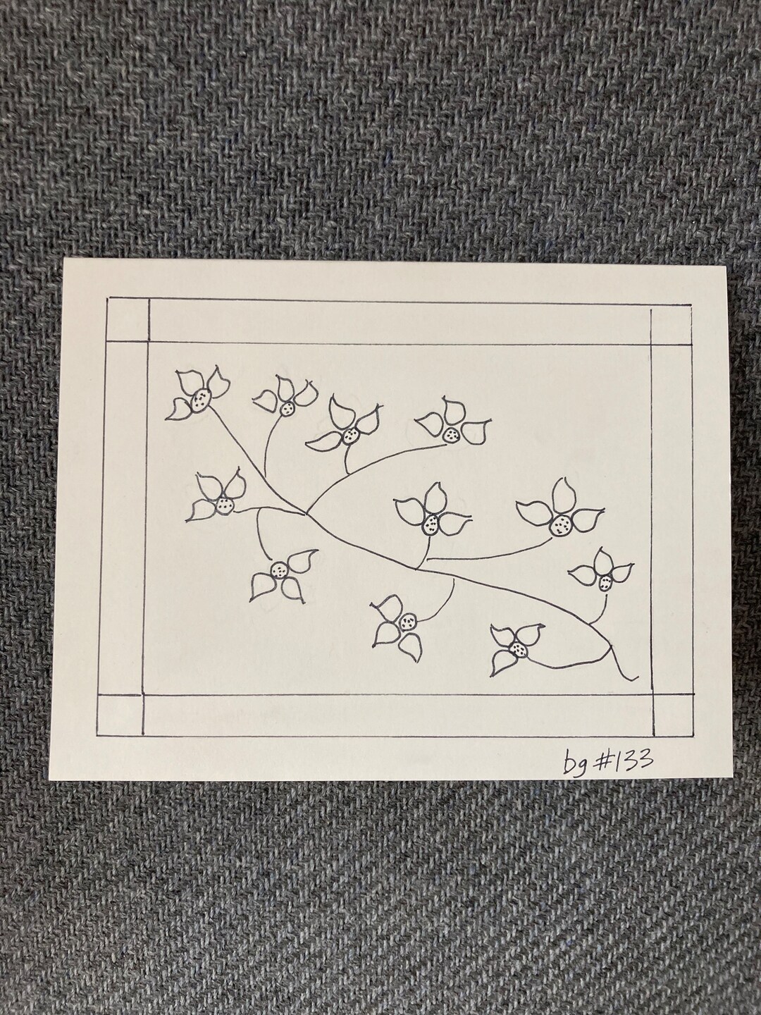 3-petal Pinwheel Shaped Flowers on a Stem - Etsy