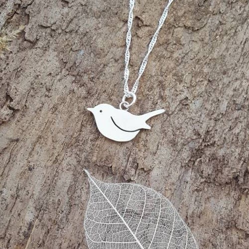 Robin Bird Pendant Necklace in Sterling Silver Silver Animal - Etsy UK