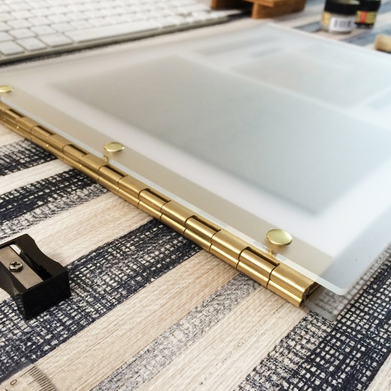Portfolio Box - Etsy