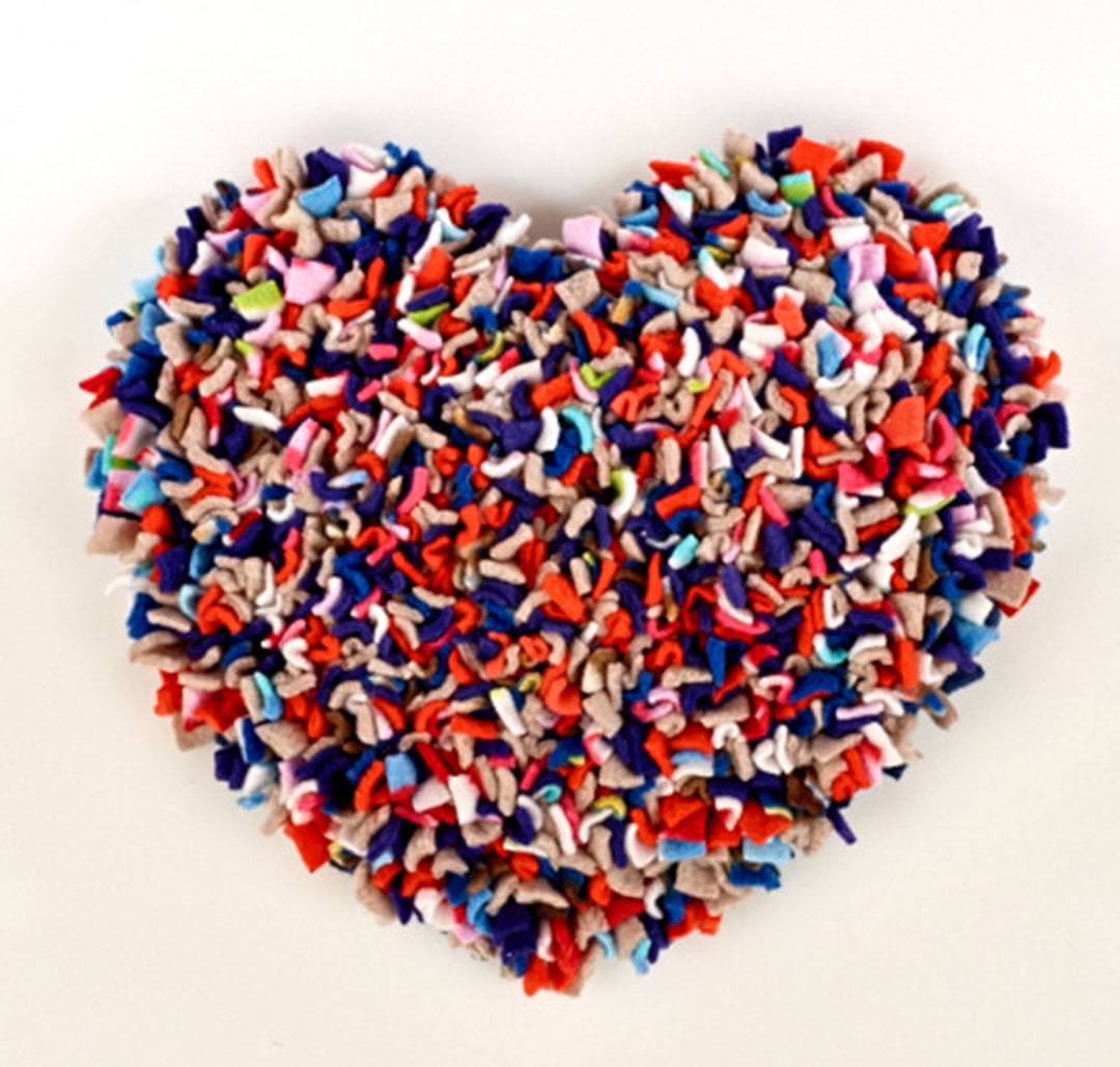 Proggy Mat Small Dolly Mixture Heart Cushion Rag Rug Kit Home Decor ...