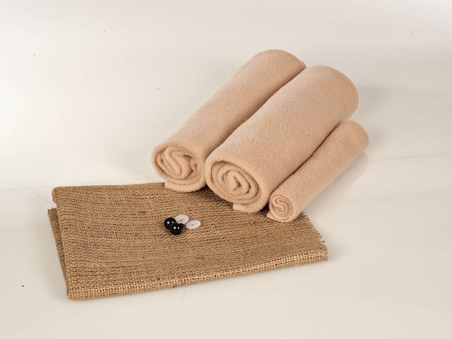 Proggy Mat Beige Puppy Dog / Rag Rug Kit / Stuffed Animal / Craft Kit ...