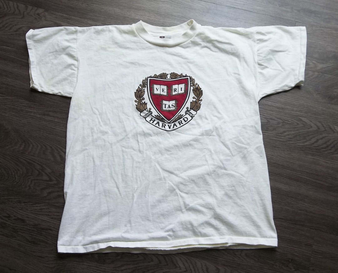 Vintage T-shirt 1990s Harvard University Veritas College Preppy Casual ...