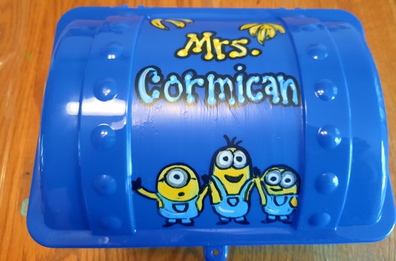 Minion toy box store