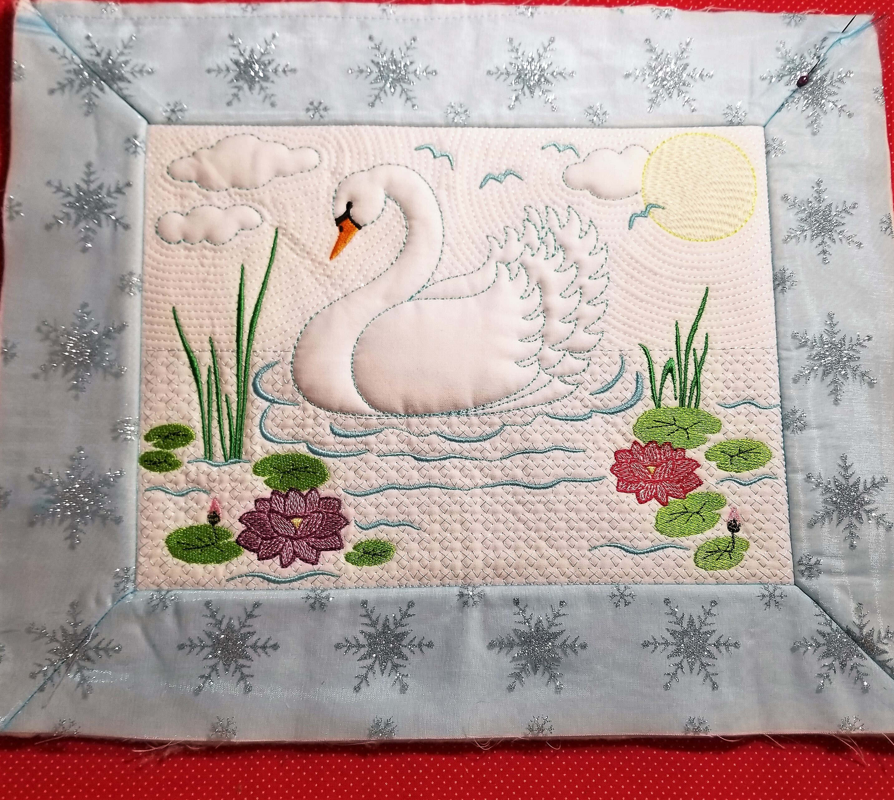 Swan Lake Trapunto Embroidery Design. 7x9-1/2" Pillow Quilt Tote Puffy ...