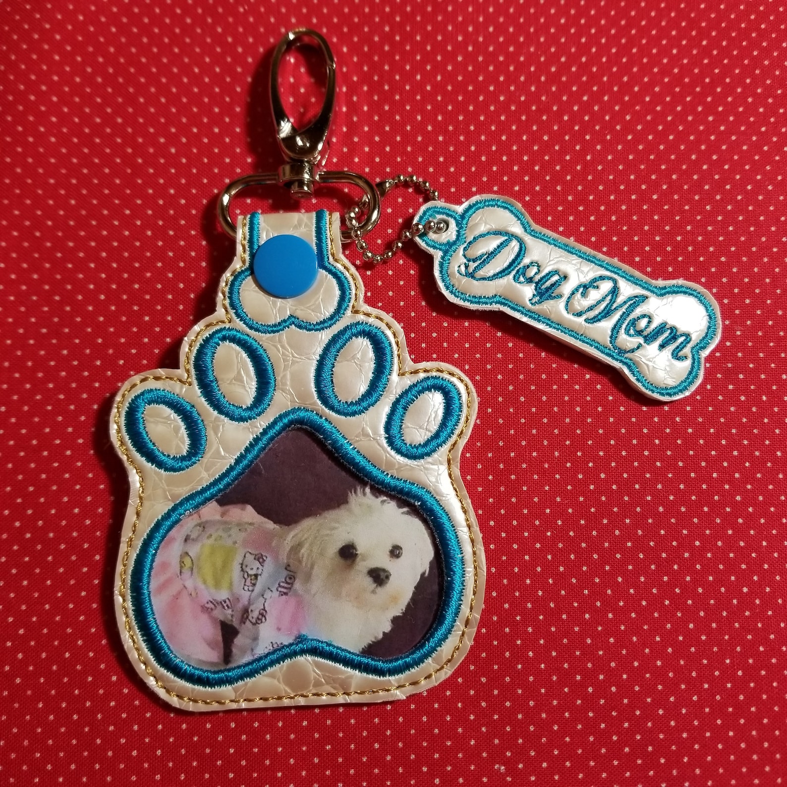 Pawprint Photo Fobs and Dog Mom Charm Ith Embroidery Designs. SVG ...