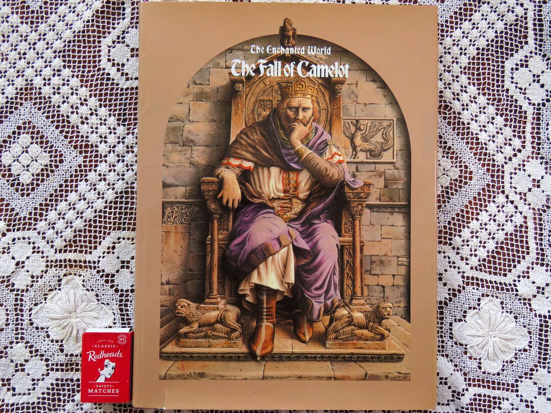 Vintage 1980's the Fall of Camelot Book From the Enchanted World Series ...