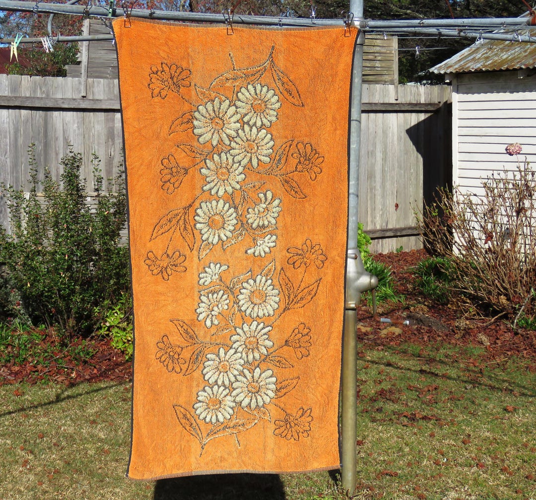Vintage Australian Made 'tara' Orange Daisy Floral Beach / Bath Towel ...