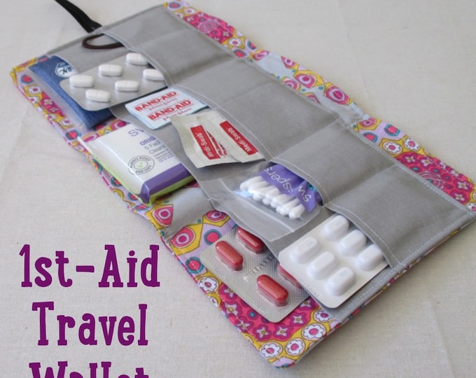 Travel First Aid Kit -portable First Aid Wallet - Travel Wallet : Pink ...