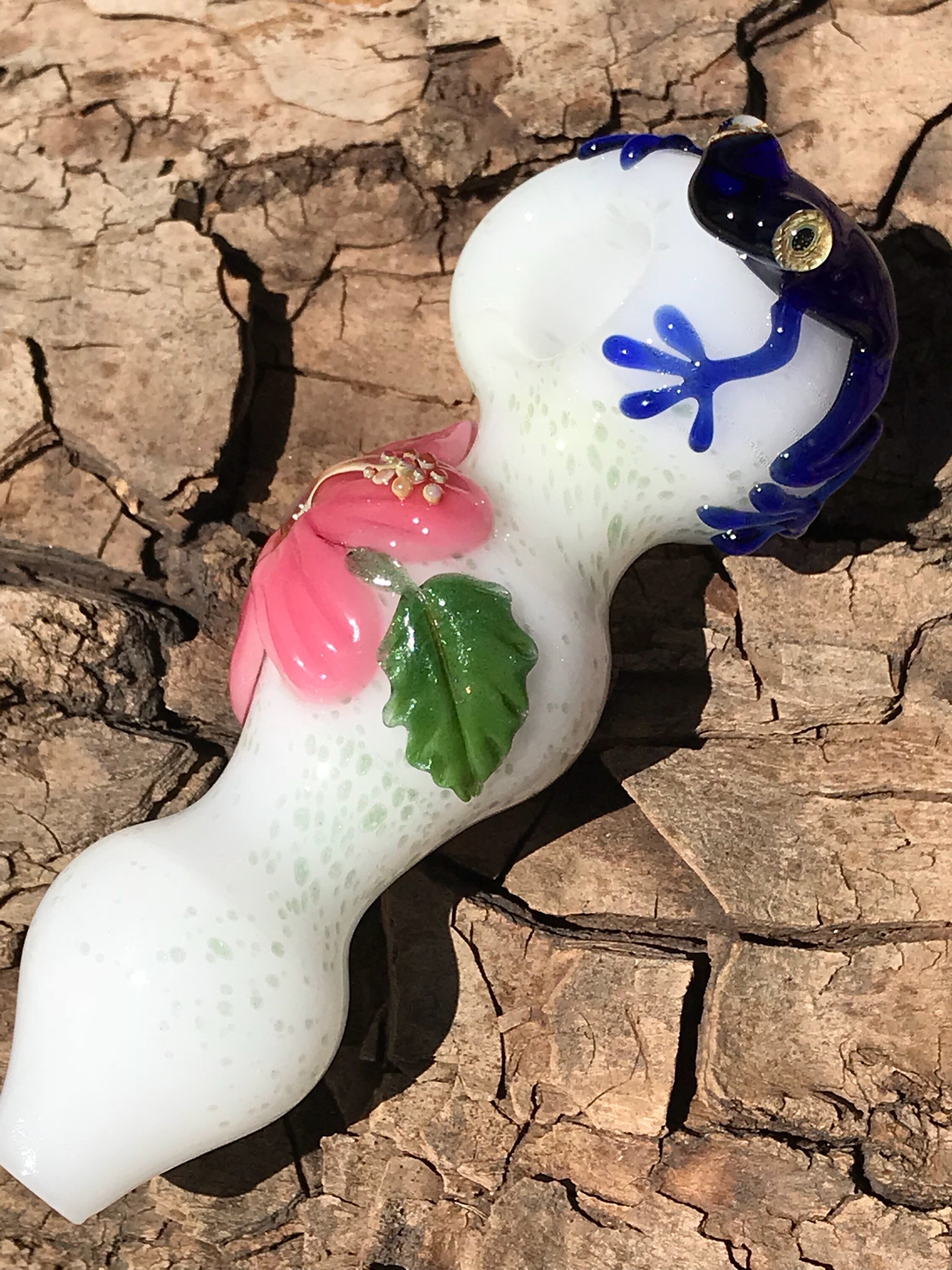 Glass Pipe Frog in the Hibiscus!