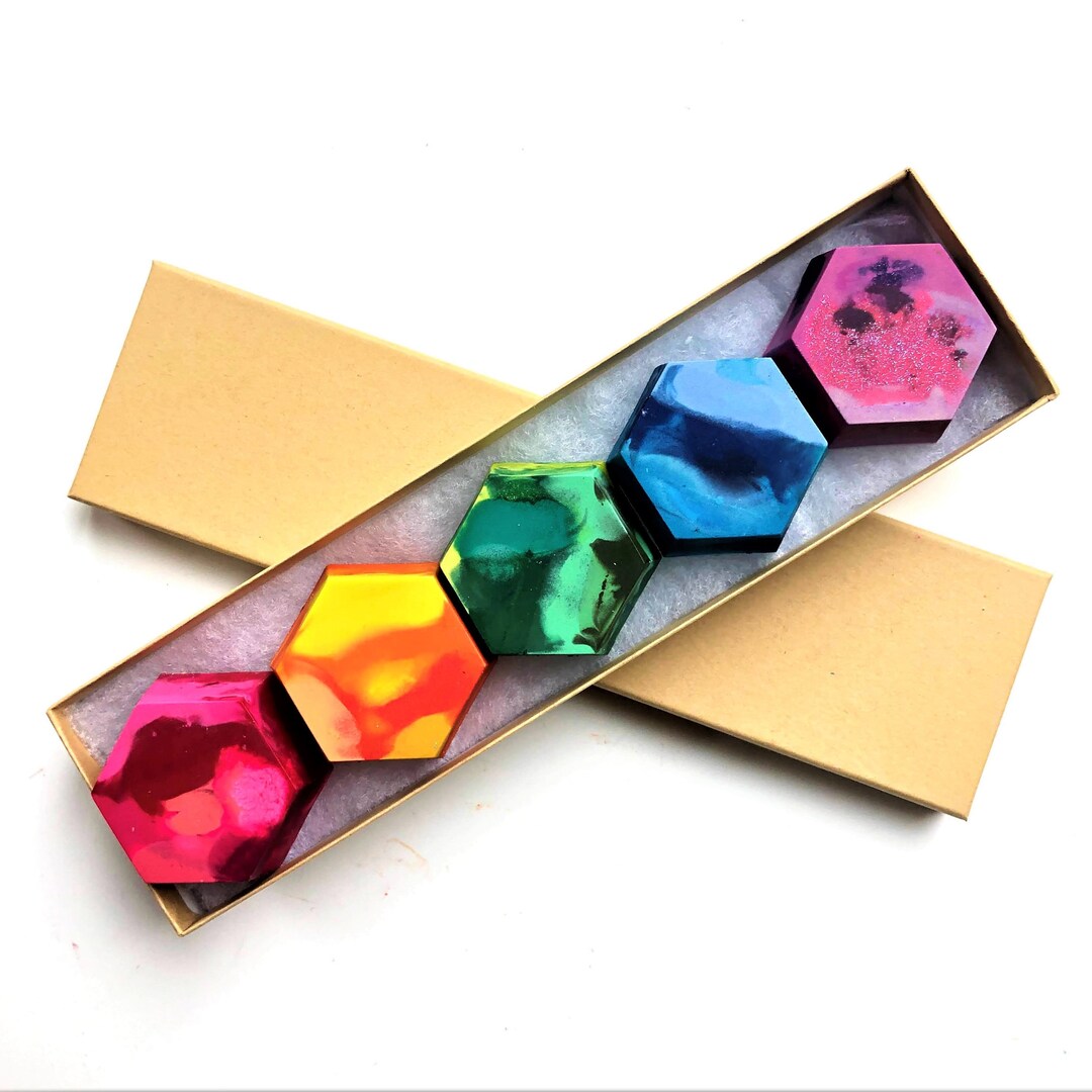Box Set of Geometric Shaped Crayons, Modern Geometric Crayons ...