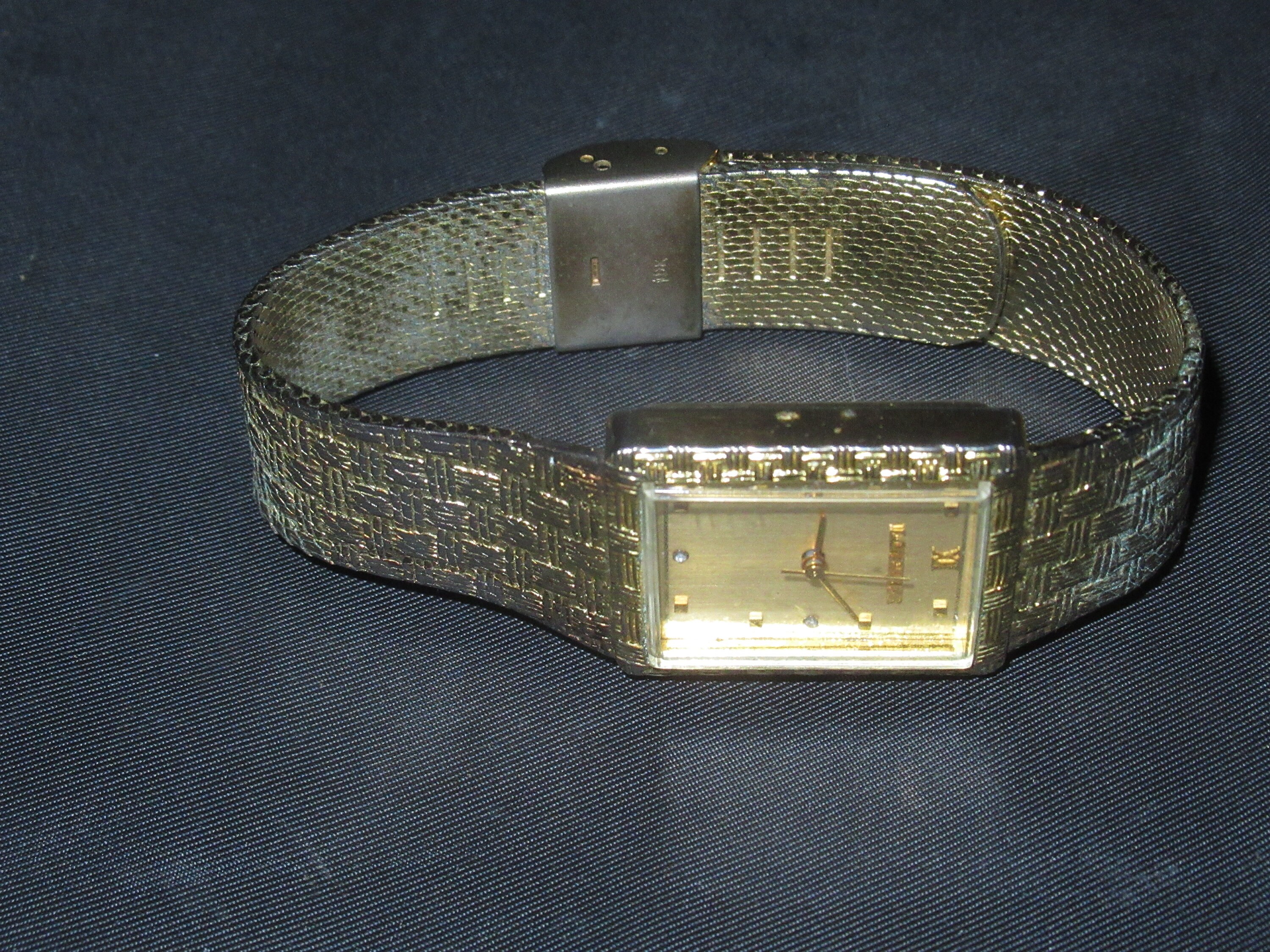 Longines Gold Wrist Watch Unisex IMITATION Wristwatch Copy Fake COSTUME ...