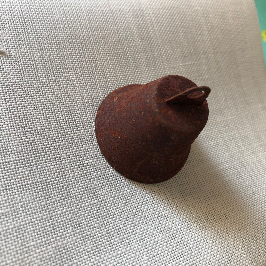 Rusty Tin Liberty Bell / Christmas Bell / Embellishments / Primitive ...