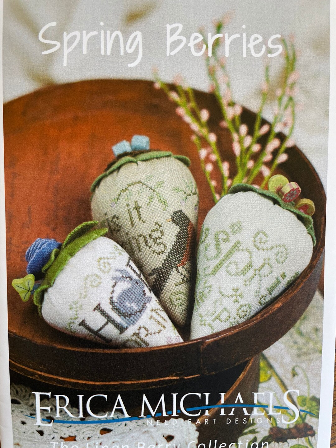 SPRING BERRIES / Linen / Erica Michaels /cross Stitch Chart / Pattern ...