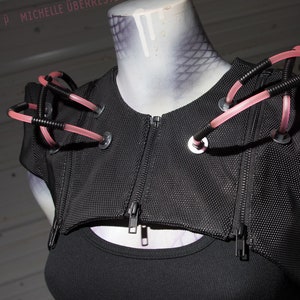 NEUROTOXIN SHRUG Black Rubber Shrug Textured Goth Cyberpunk Women's ...