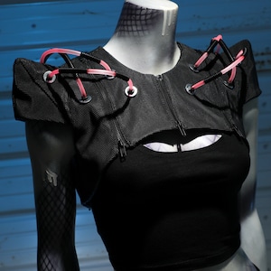 NEUROTOXIN SHRUG Black Rubber Shrug Textured Goth Cyberpunk Women's ...