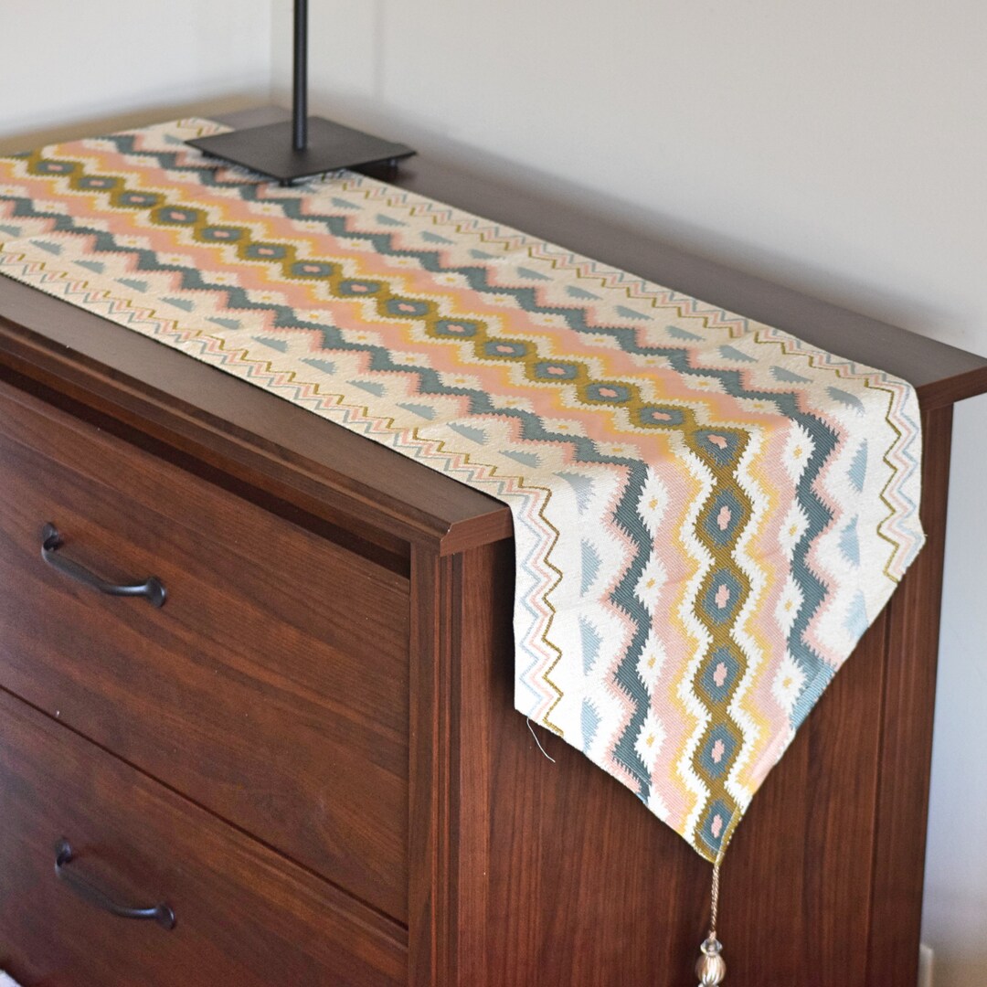 Table Runner | Jacquard Dining Table Runner | Peach Tablecloth ...