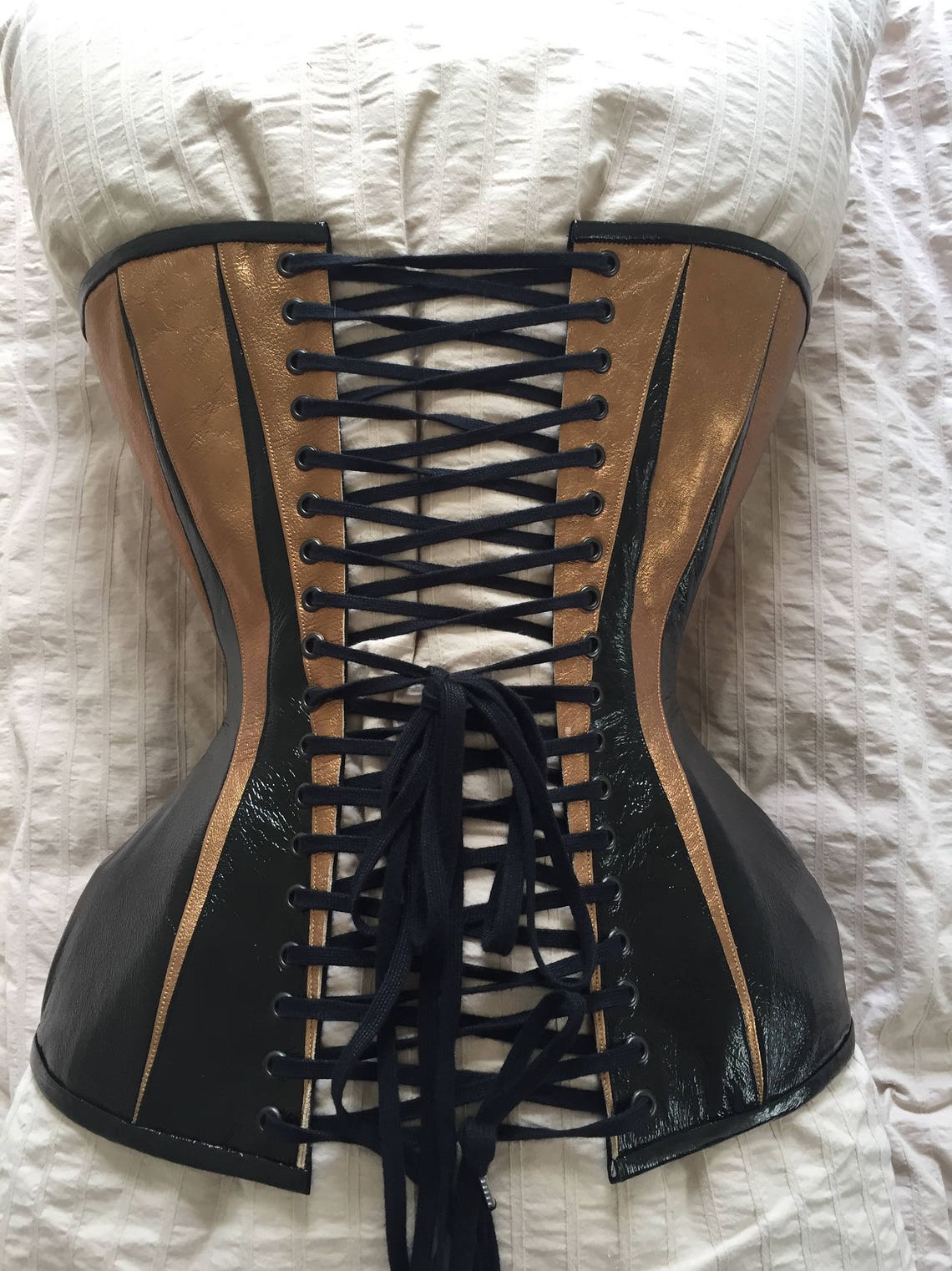 Corset Pattern! Isosceles - an 18 or 22 Panel Under-bust Corset Pattern ...