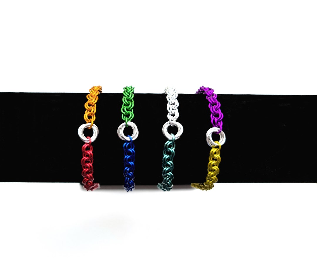 Colorful Mobius Chain Mail Stacking Bracelet - Etsy