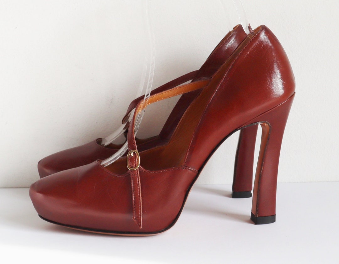 Brown Vtg. Leather Pumps With Transverse Strap/golden Buckle // Luca ...